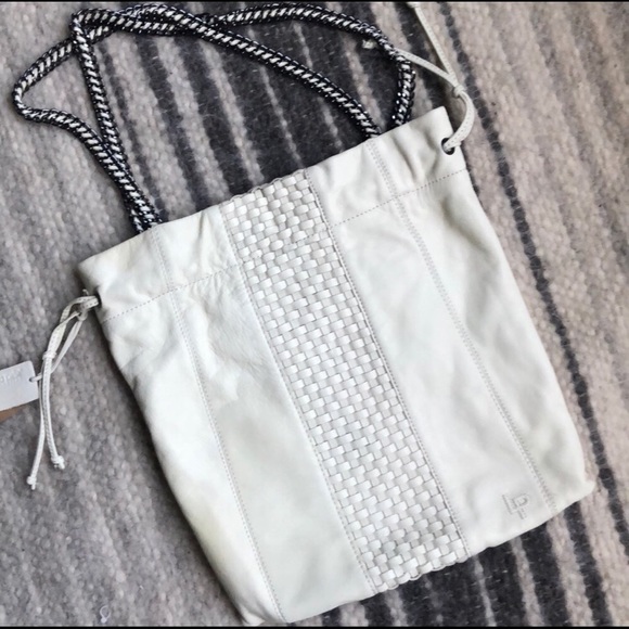 Linea Pelle | Bags | Linea Pelle Collection Rare Jules Cream Tote Bag ...